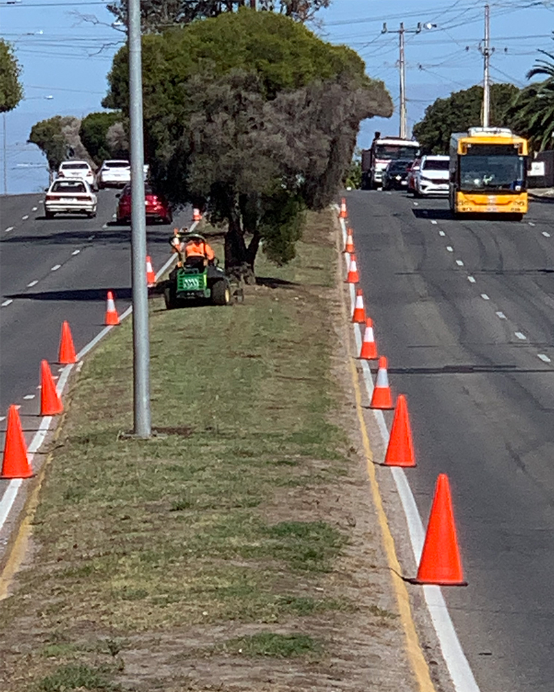 Median Strip Mowing and Slashing - Mower Mate SA